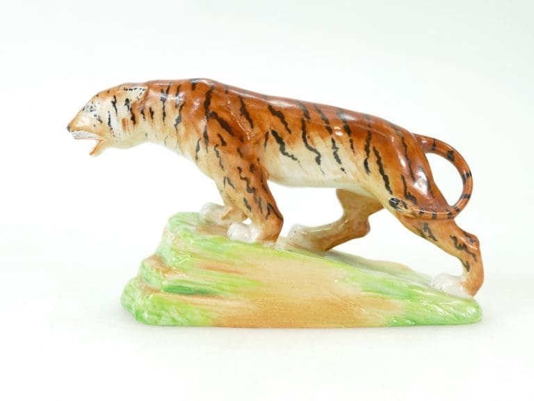 W H Goss Pottery at Auction | Potteries Auctions